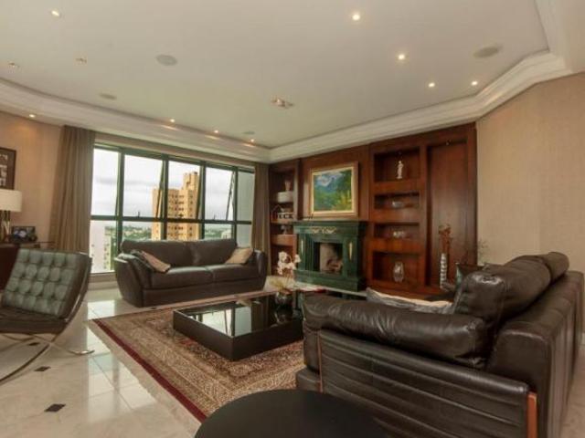 Apartamento luxuoso no bairro Ecoville com 360m², 4 dormitórios t