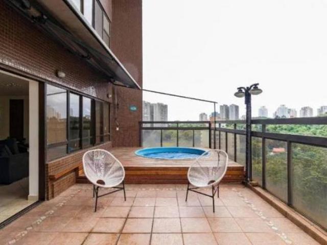 Apartamento Luxuoso à Venda no Morumbi: 3 Suítes, 5 Vagas e Comodidades Exclusivas!