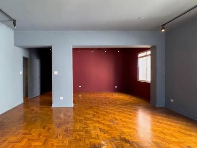 Apartamento Luxuoso com 3 Dormitórios à Venda na Avenida Angélica R$ 1.930.000