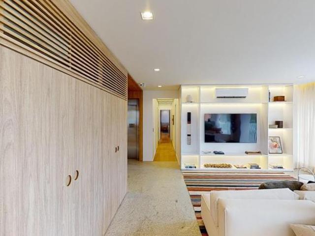 Apartamento luxuoso | segurança | na Vila Madalena! 3 suítes | 3 vagas