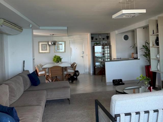 Apartamento, Meireles, 4 Suítes