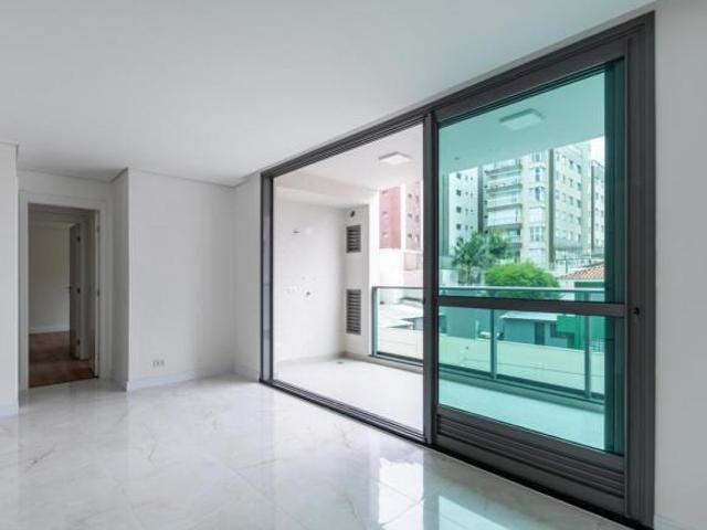 APARTAMENTO MERCÊS| 2QS | 2 SUÍTES | 2 VAGAS