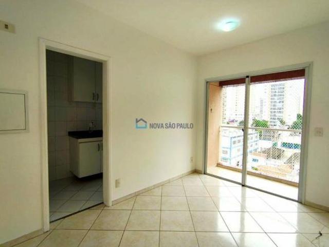 Apartamento/ Metrô Praça da Árvore/ 1 dormitório/ 1 suíte/ com sacada/ 1 vaga