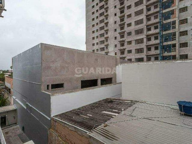 Apartamento mobiloiado com 2 dormitórios para alugar no bairro Vila Ipiranga. COD: 20177