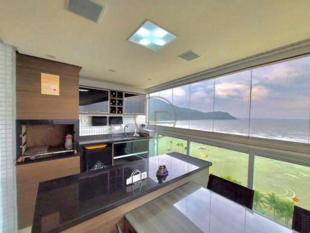 Apartamento Mobilado de Alto Padrão Frente Mar com Lazer Completo