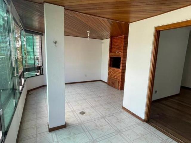 Apartamento mobiliado 3 dorms, 135m², suíte e 2 vagas Jardim Lindóia