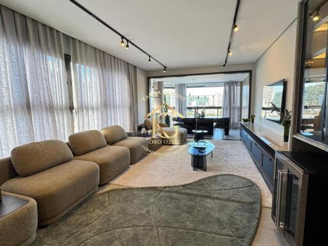 Apartamento mobiliado 3 quartos no Bairro Canto do Forte, Praia Grande SP
