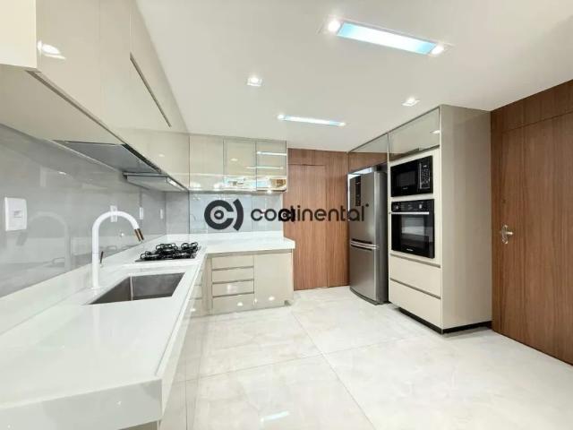 Apartamento mobiliado 03 quartos, 02 vagas com lazer castelo