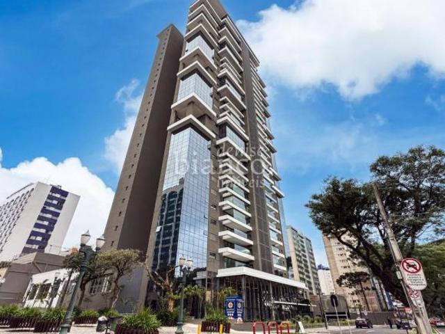 Apartamento mobiliado, 3 suítes, 3 vagas no Água V
