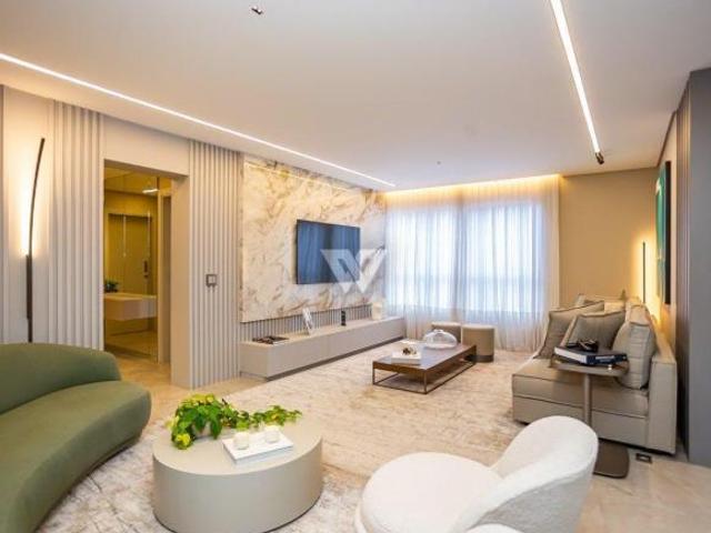 Apartamento mobiliado 3 Suítes Centro Cívico Curiitba
