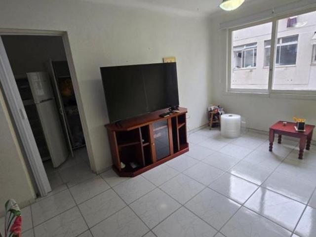Apartamento mobiliado, 01 dormitório e 01 vaga no Bairro Tristeza e