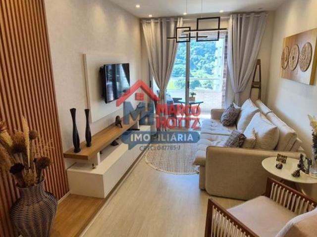 Apartamento Mobiliado 106m² 2 suítes e 2 vagas demarcadas no Canto do Forte
