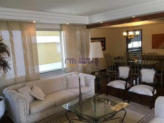 Apartamento mobiliado 201m2 a venda em Moema
