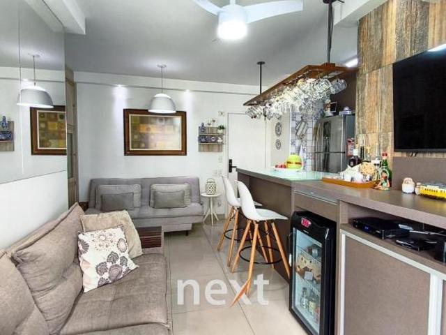 Apartamento mobiliado
