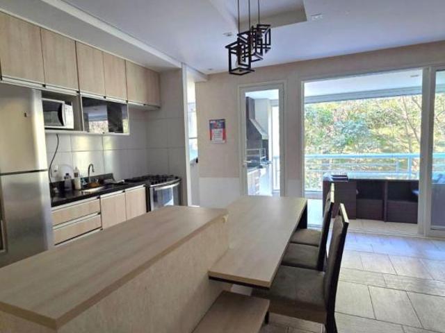 Apartamento mobiliado