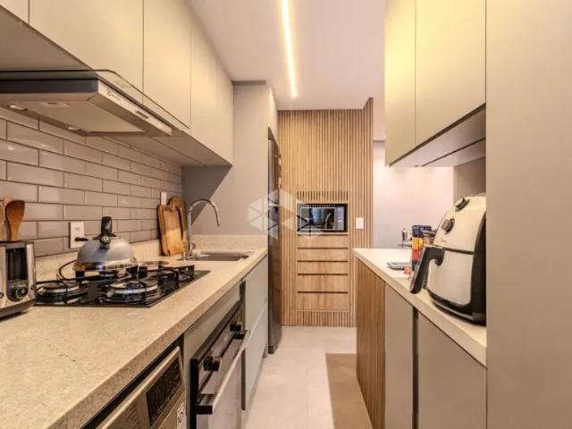 Apartamento mobiliado, 2 Dormitórios, 1 Suíte, 2 Vagas