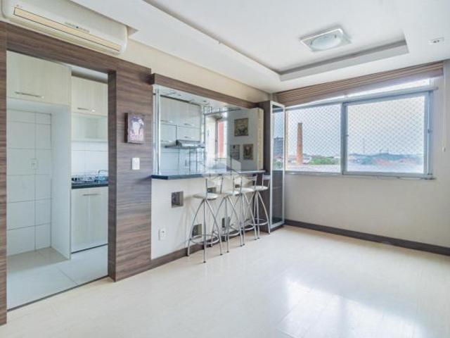 Apartamento mobiliado 2 dormitórios, 2 vagas de garagem a venda no bairro Sarandi Porto Alegre/RS