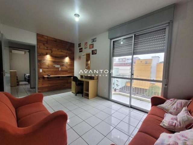 Apartamento Mobiliado, 2 Dormitórios, Banheiro Social, Sala de Estar, Cozinha, Á