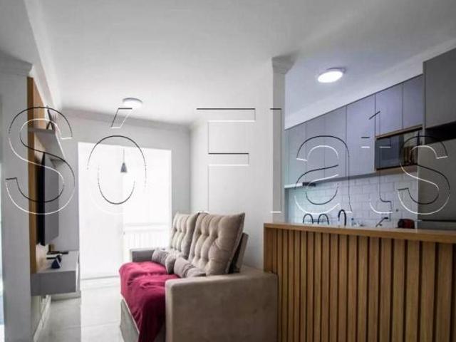 Apartamento mobiliado 2 dormitórios com suíte e vaga no Morumbi