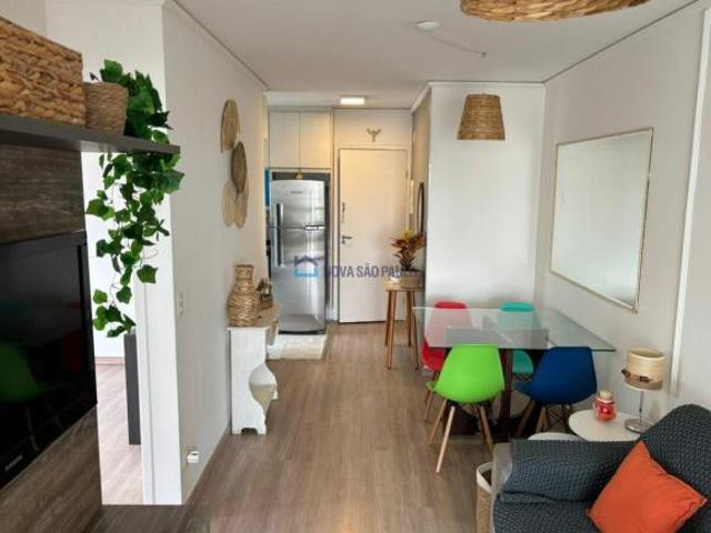 Apartamento Mobiliado 2 Dormitórios e 1 Vaga àq Venda no Ipiranga