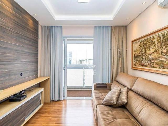 Apartamento Mobiliado 2 Quartos com Suíte e Sacada – Ao Lado do Jardim Botânico