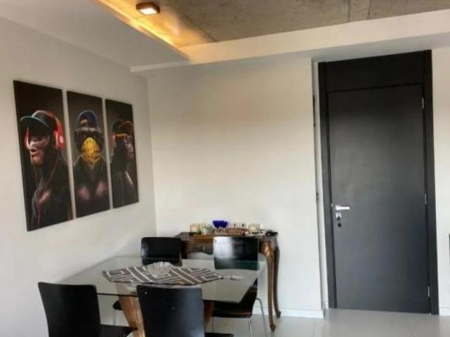 Apartamento Mobiliado 2 Quartos 1 Suíte com Varanda e Churrasqueira Prado Velho, PUC