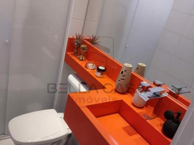 Apartamento mobiliado, 2 quartos, 1 vaga e varanda 68² Mooca a venda