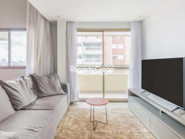 Apartamento mobiliado 2 quartos, 2 suites 2 vagas Brooklin