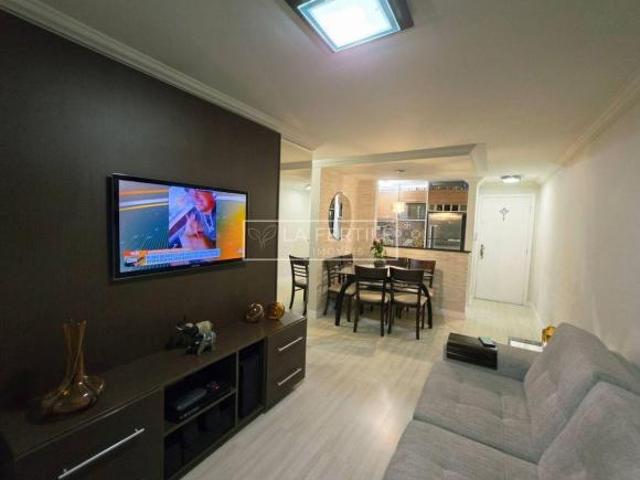 Apartamento Mobiliado 2 Quartos 50 M², A Venda Por R$320.000 Pinheirinho, Curitiba PR