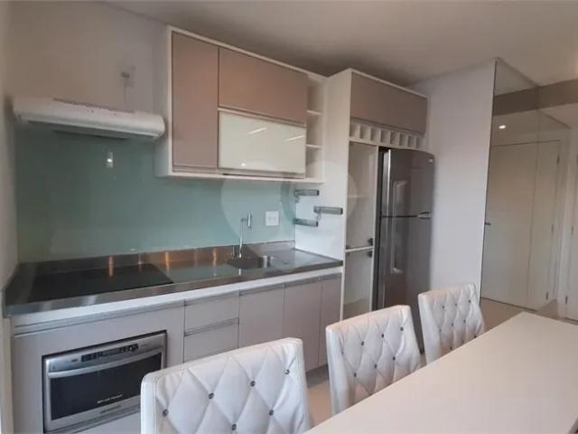 Apartamento Mobiliado 35m² 2 dormitórios, sendo 1 suite e 1 banheiro