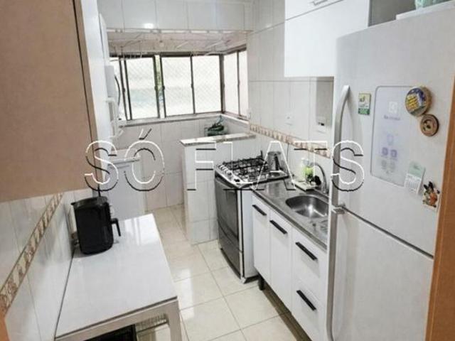 Apartamento mobiliado 70m² 2 dorm 1 vaga no Residencial Leo em Pinheiros