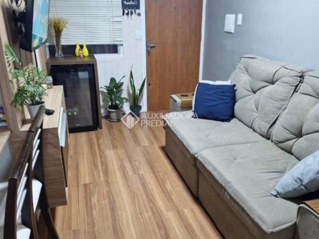 Apartamento mobiliado