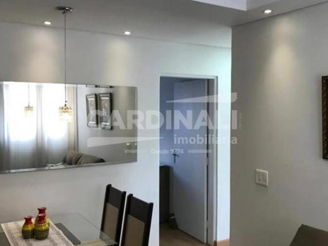 Apartamento mobiliado com ótima localização, próximo de todos serviços essenciais