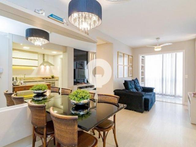 APARTAMENTO MOBILIADO COM CHURRASQUEIRA E MUITO BOM GOSTO