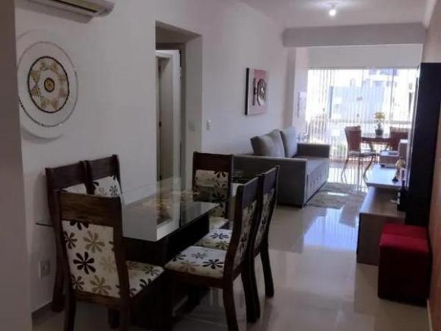 Apartamento Mobiliado com Elevador e Box no Centro de Tramandaí
