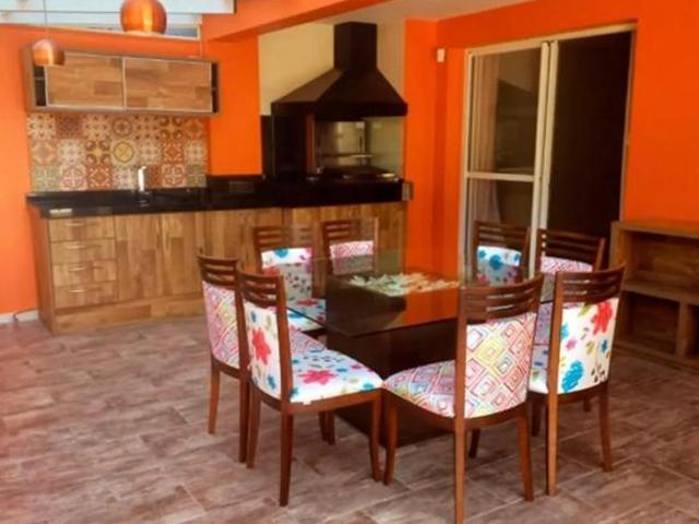 Apartamento mobiliado com terraço à venda no bairro Medianeira