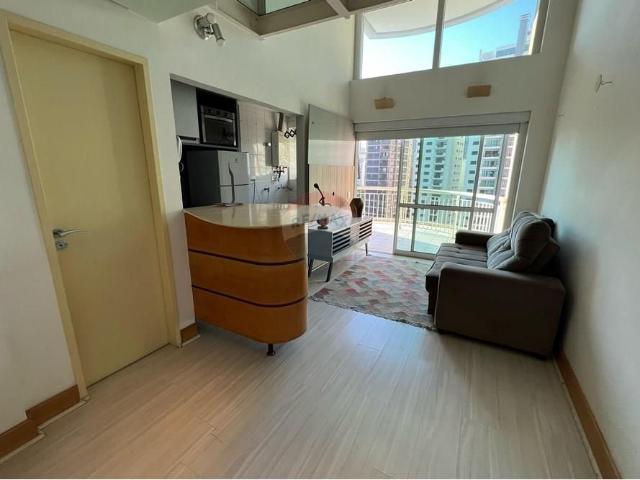 Apartamento Mobiliado com Varanda e Vista Privilegiada – Pronto para Morar!