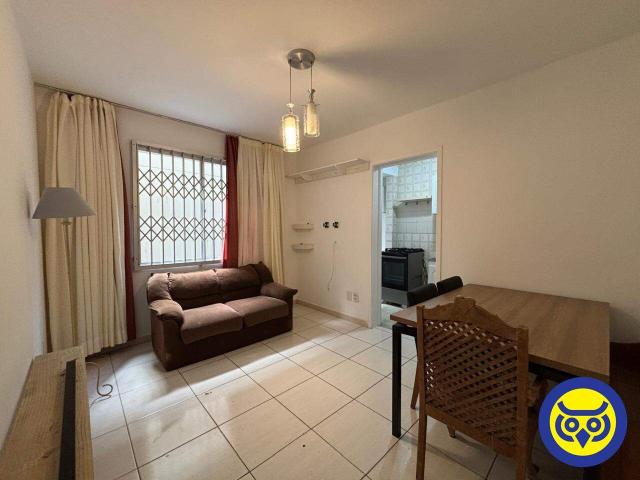 Apartamento Mobiliado com 01 dormitório na Agronômica