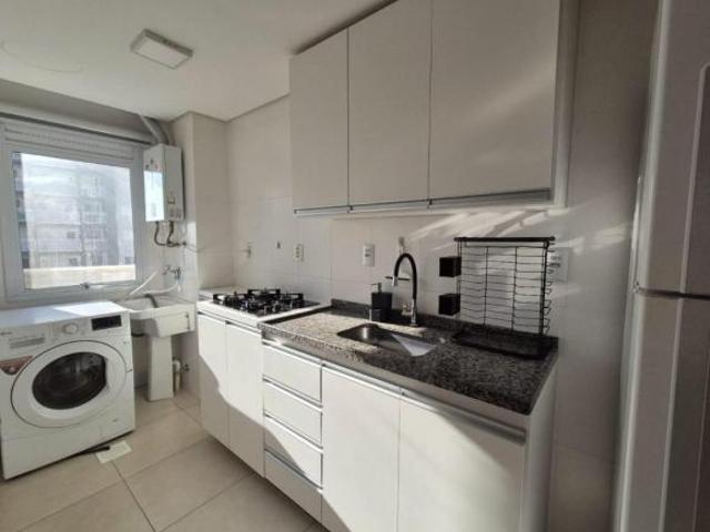APARTAMENTO MOBILIADO, COM 02 DORMITÓRIOS, 1 SUÍTE, 1 VAGA DE GARAGAEM, SACADA ECCO VILLAGGIO IGA