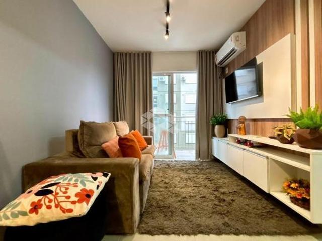 APARTAMENTO MOBILIADO COM 02 DORMITÓRIOS