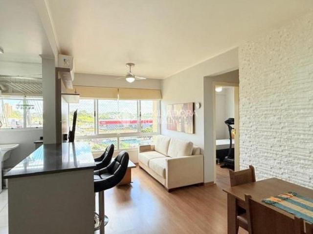 APARTAMENTO MOBILIADO COM 02 QUARTOS E 01 VAGA
