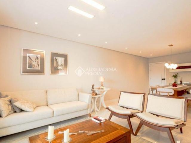 Apartamento mobiliado com 03 quartos Bairro Nossa Senhora das Graças