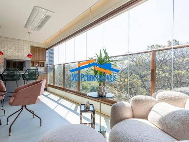 Apartamento mobiliado com 142m² no Condomínio Stella – Campo Belo