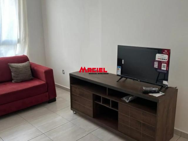 Apartamento mobiliado com 1 dormitório 1 vaga coberta