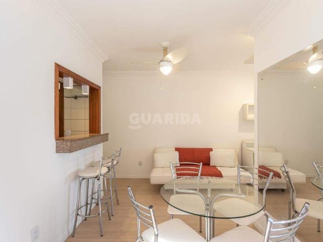 Apartamento mobiliado com 1 dormitório no bairro Passo d`Areia COD: 21472