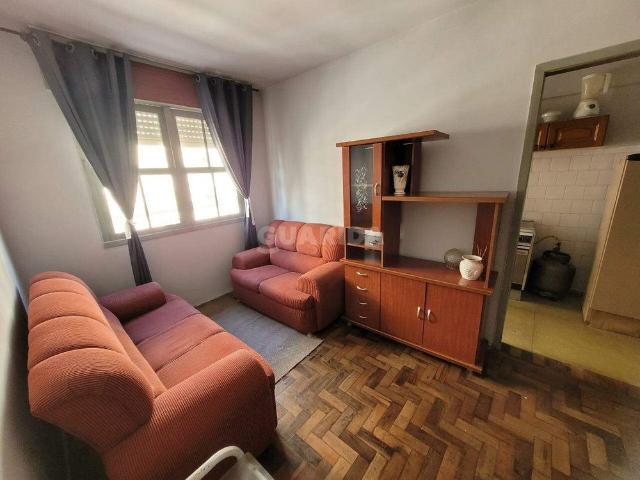 Apartamento mobiliado com 1 dormitório, no bairro Petrópolis COD: 19879