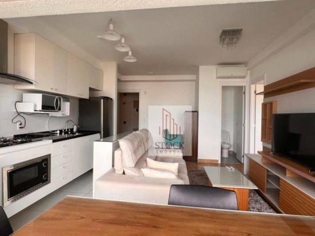 Apartamento Mobiliado com 1 Suíte, 1 vaga R. Dr. Bacelar –Vila Clementino