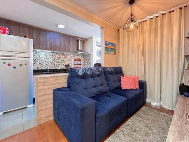Apartamento mobiliado com 2 dormitórios, 1 vaga e infra em Canoas