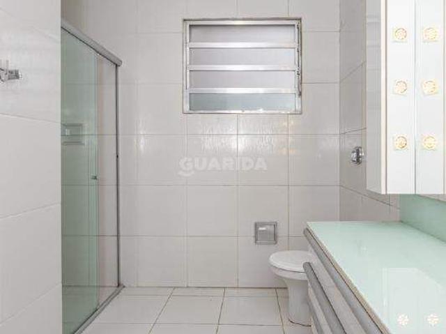 Apartamento mobiliado com 2 dormitórios no bairro Passo D’Areia COD: 4644