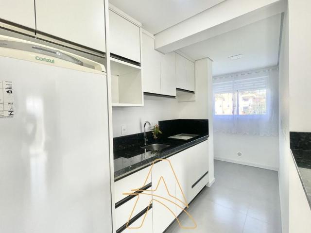 Apartamento Mobiliado com 2 Dormitórios na Fortaleza Alta